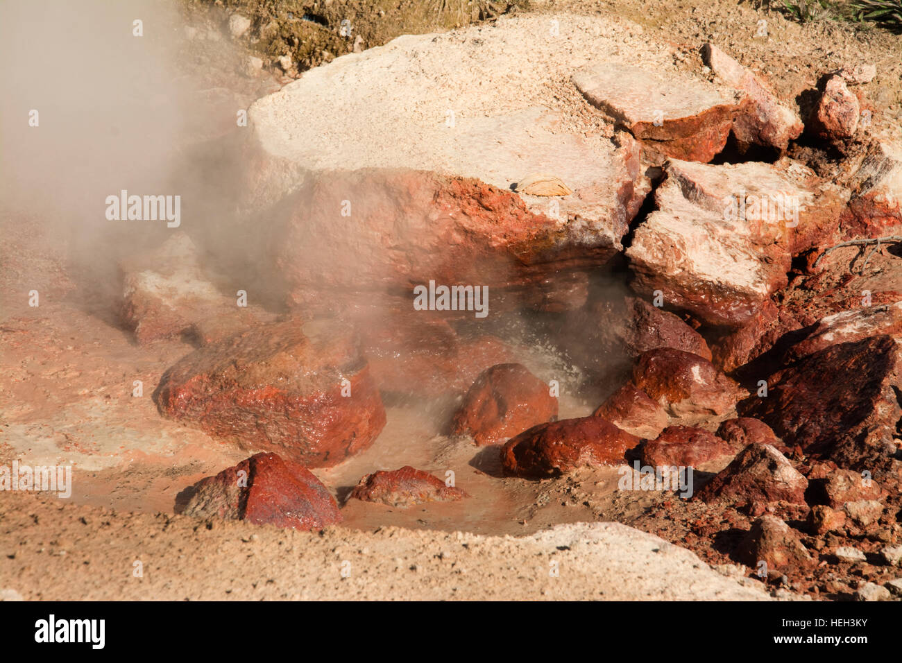 Red spouter yellowstone hi-res stock photography and images - Alamy