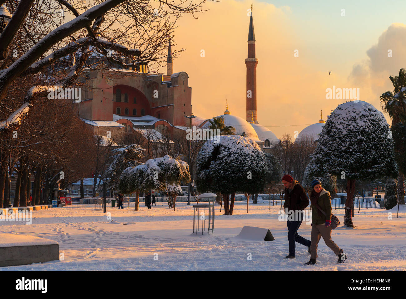 Snow in istanbul hi-res stock photography and images - Alamy