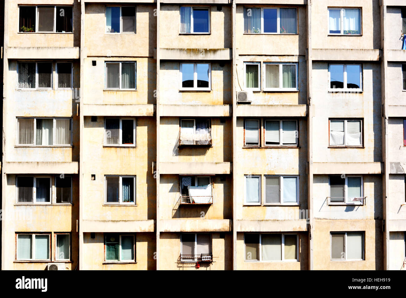 Old condo or apartment building Stock Photo - Alamy