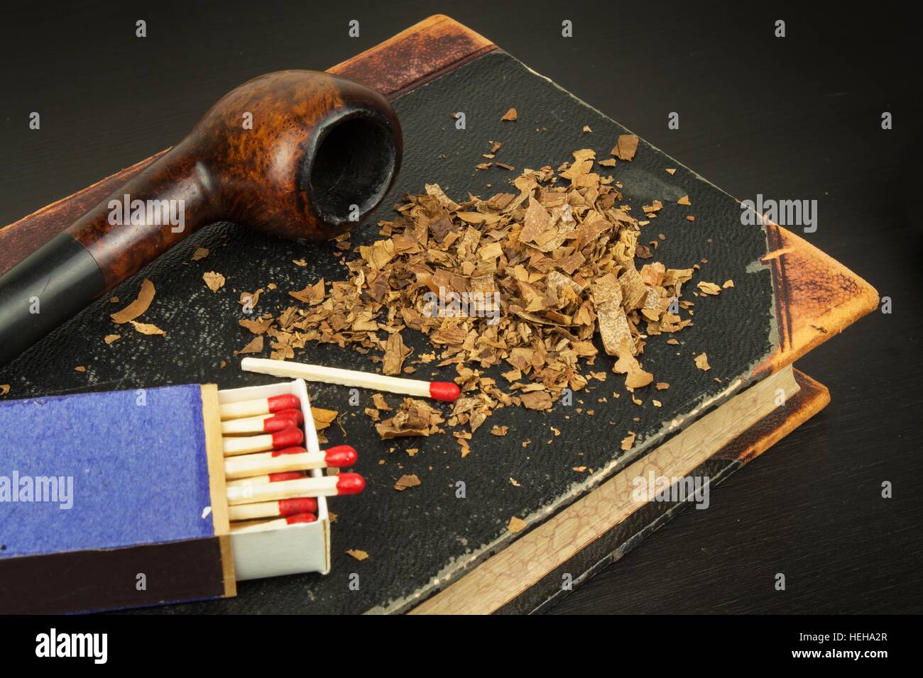 Book tobacco hi-res stock photography and images - Alamy