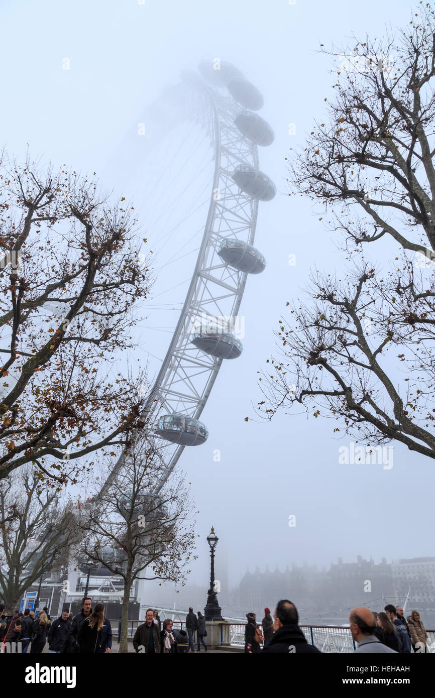 Bank of england fog london hi-res stock photography and images - Alamy
