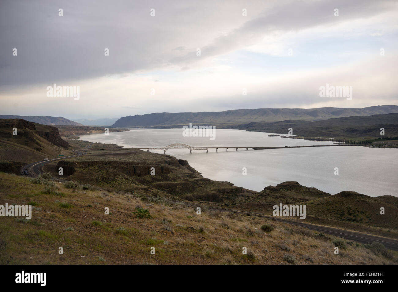 Columbia River Gorge Washington State Vantage Bridge I-90 Stock Photo ...