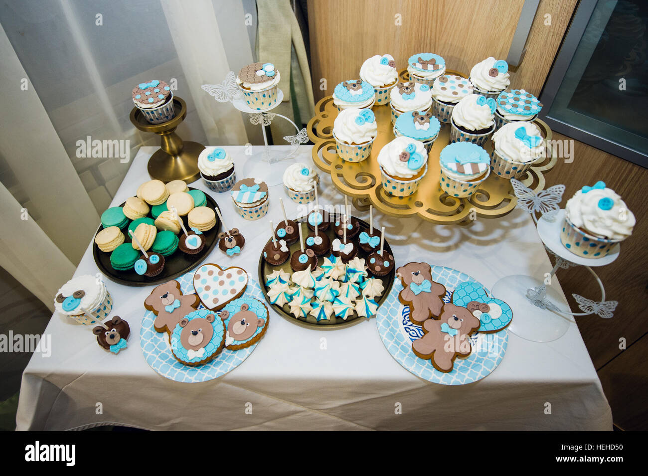 Loads of chocolate hi-res stock photography and images - Alamy