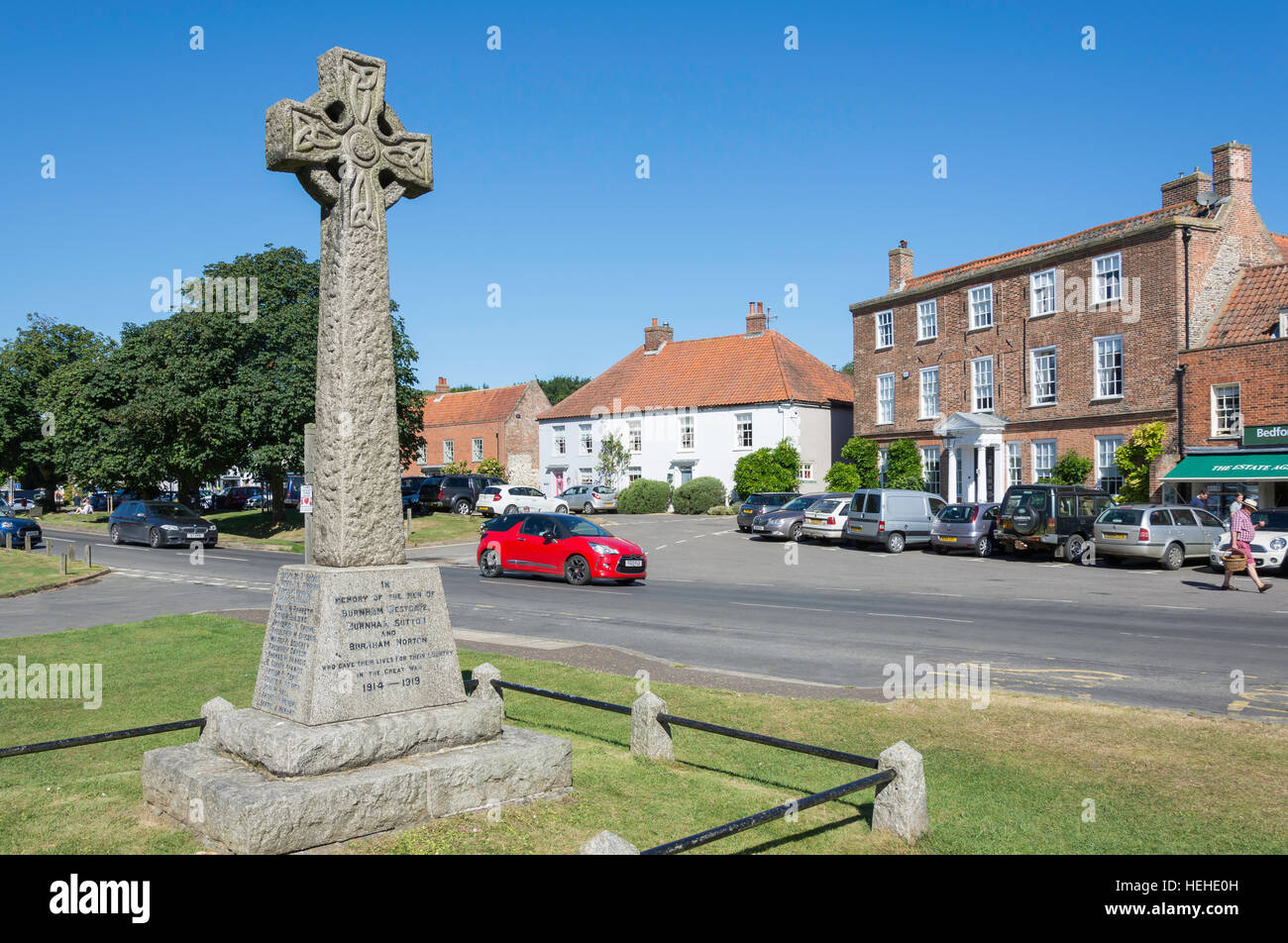War Memorial on The Green, Market Place, Burnham Market, Norfolk ...