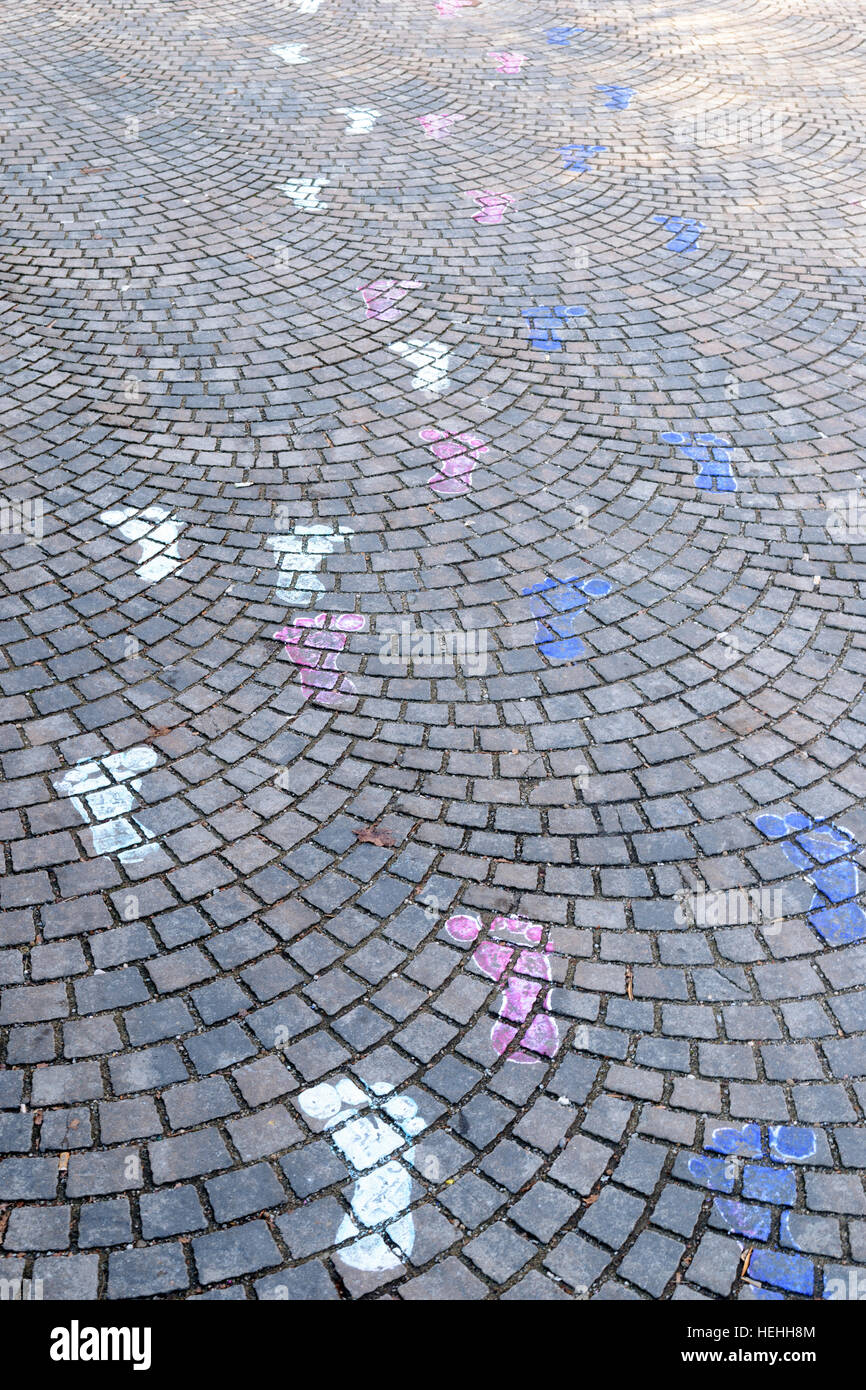 Paint with foot hi-res stock photography and images - Alamy