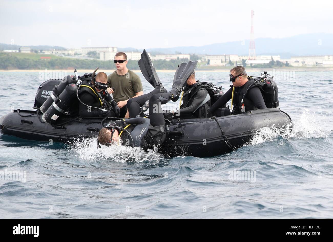 Scuba diving japan hi-res stock photography and images - Alamy