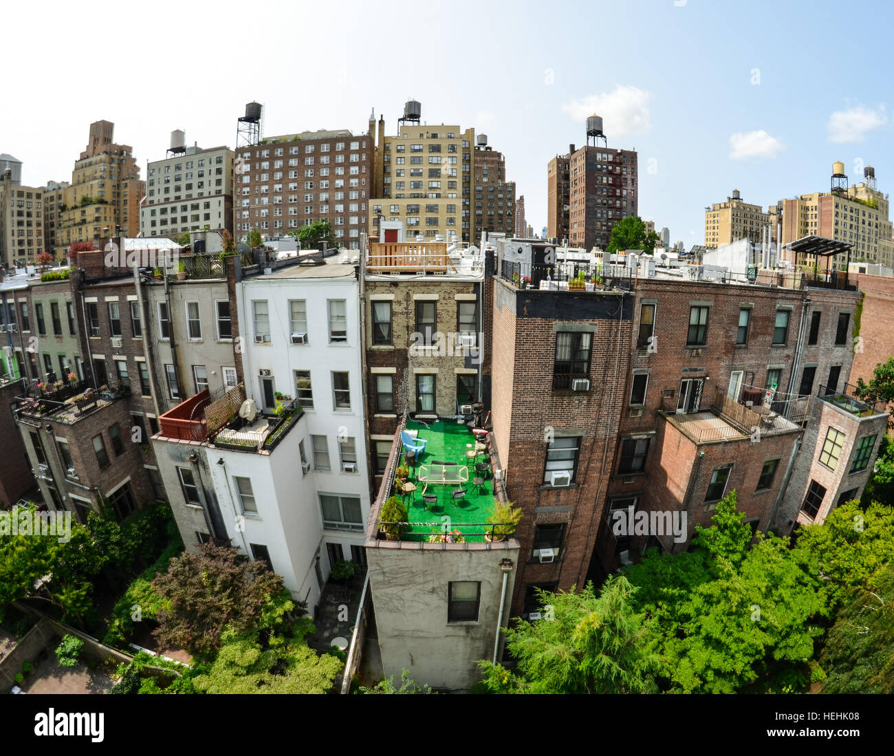 Rooftop terrace hi-res stock photography and images - Alamy