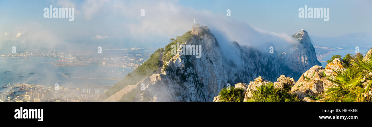 Rock gibraltar europe british hi-res stock photography and images - Alamy