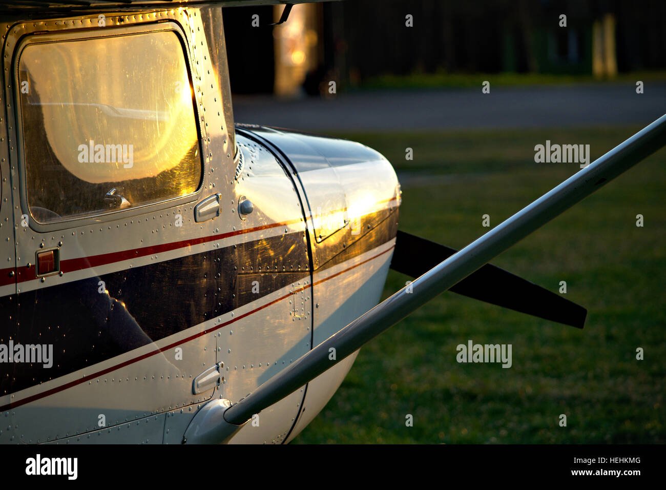 Aircraft small light sunset hi-res stock photography and images - Alamy