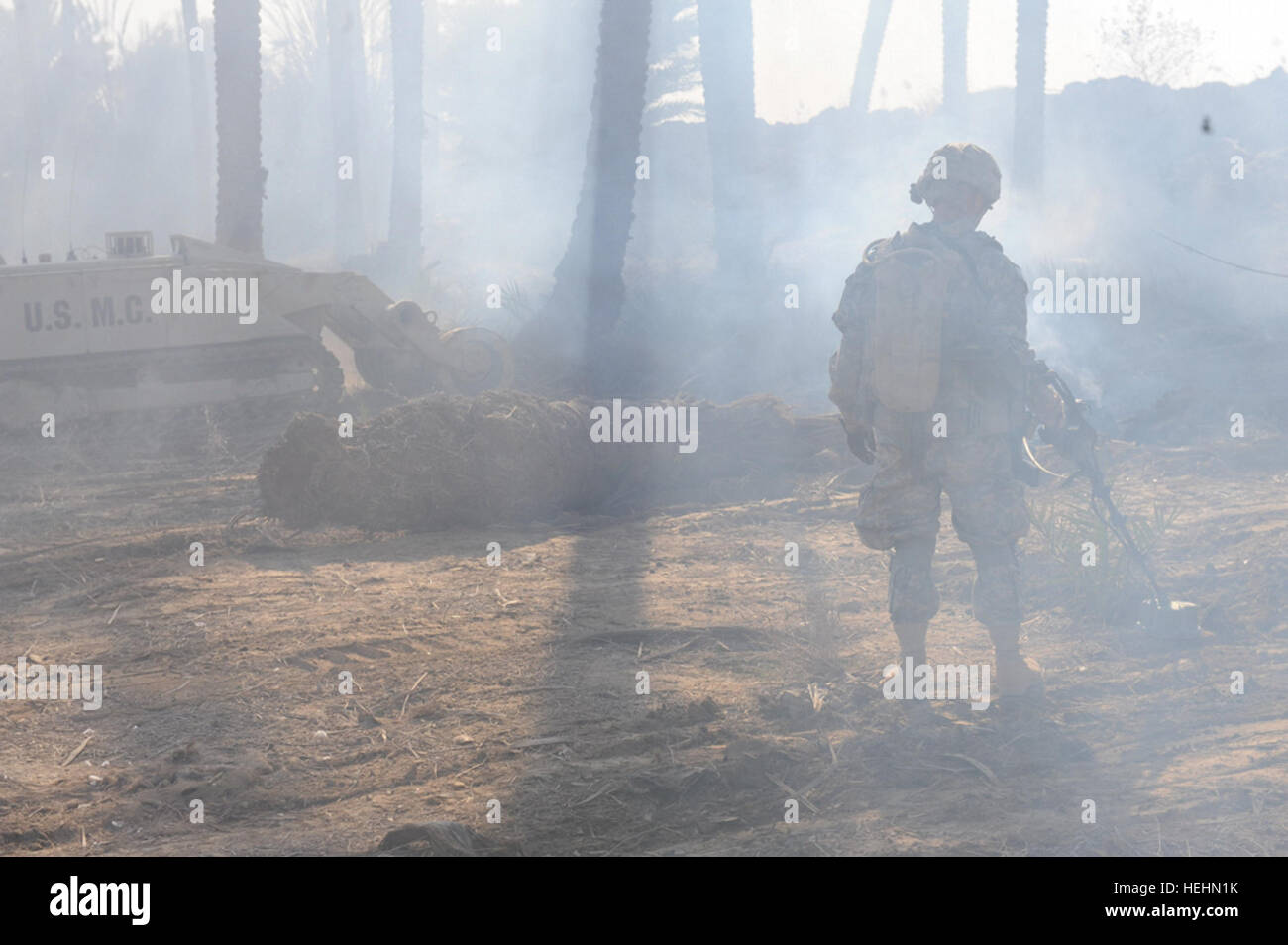 U.S. Soldiers, from Charlie Company, 40th Engineer Battalion, 2nd ...