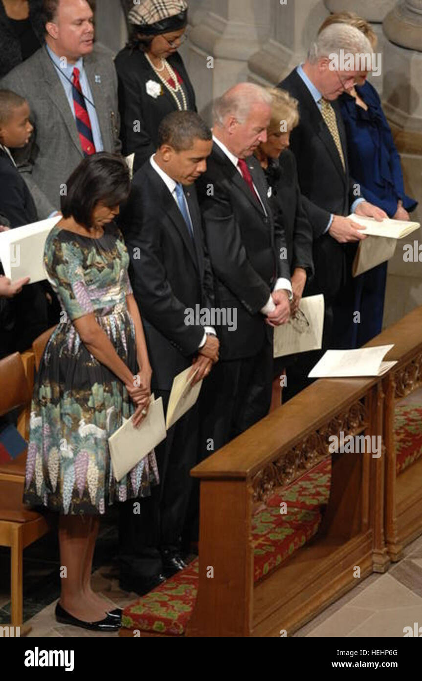 First Lady Michelle Obama, President Barack Obama, Vice President Joe ...