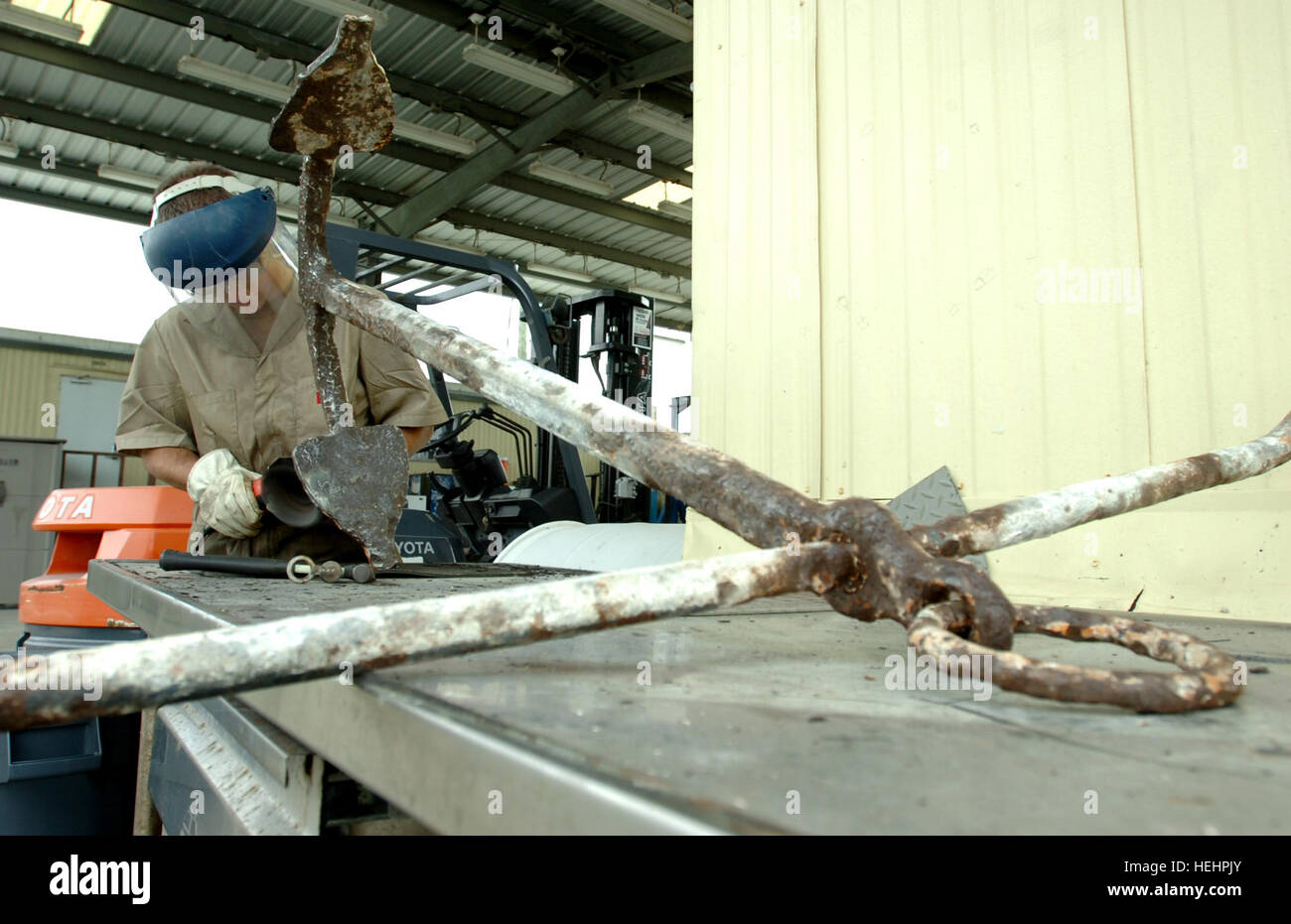 GUANTANAMO BAY, Cuba – Coast Guard Reserve Petty Officer 3rd Class ...