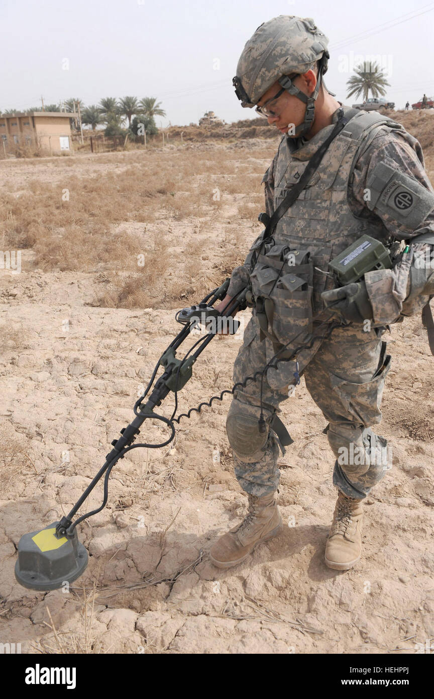 2 505th parachute infantry regiment hi-res stock photography and images ...