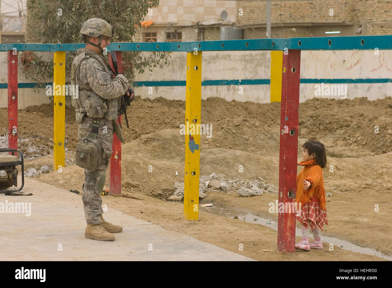 U.S. Army personnel provide security as Iraqi national police ...