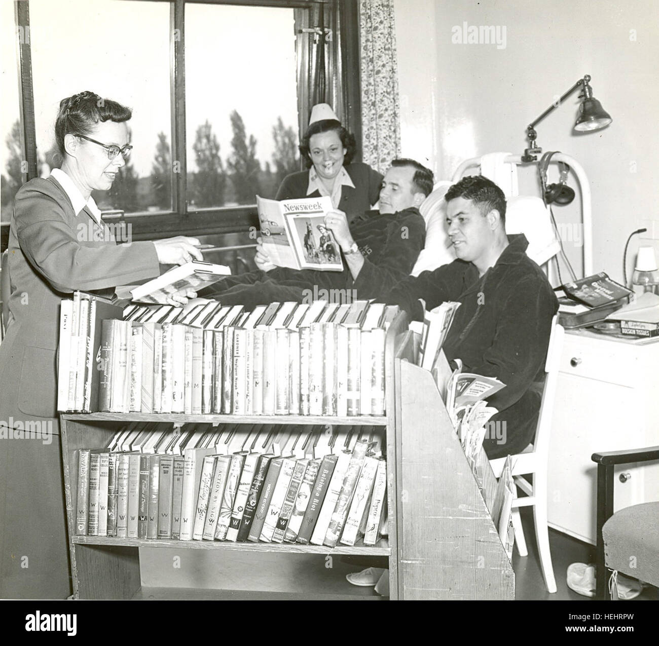 Hospital library service hi-res stock photography and images - Alamy