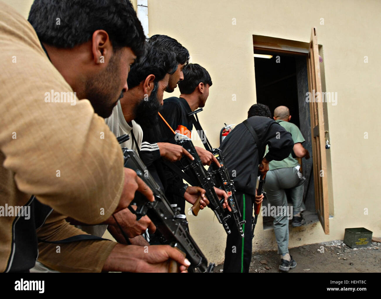 The first Special Tactics and Training class practices room clearing at ...