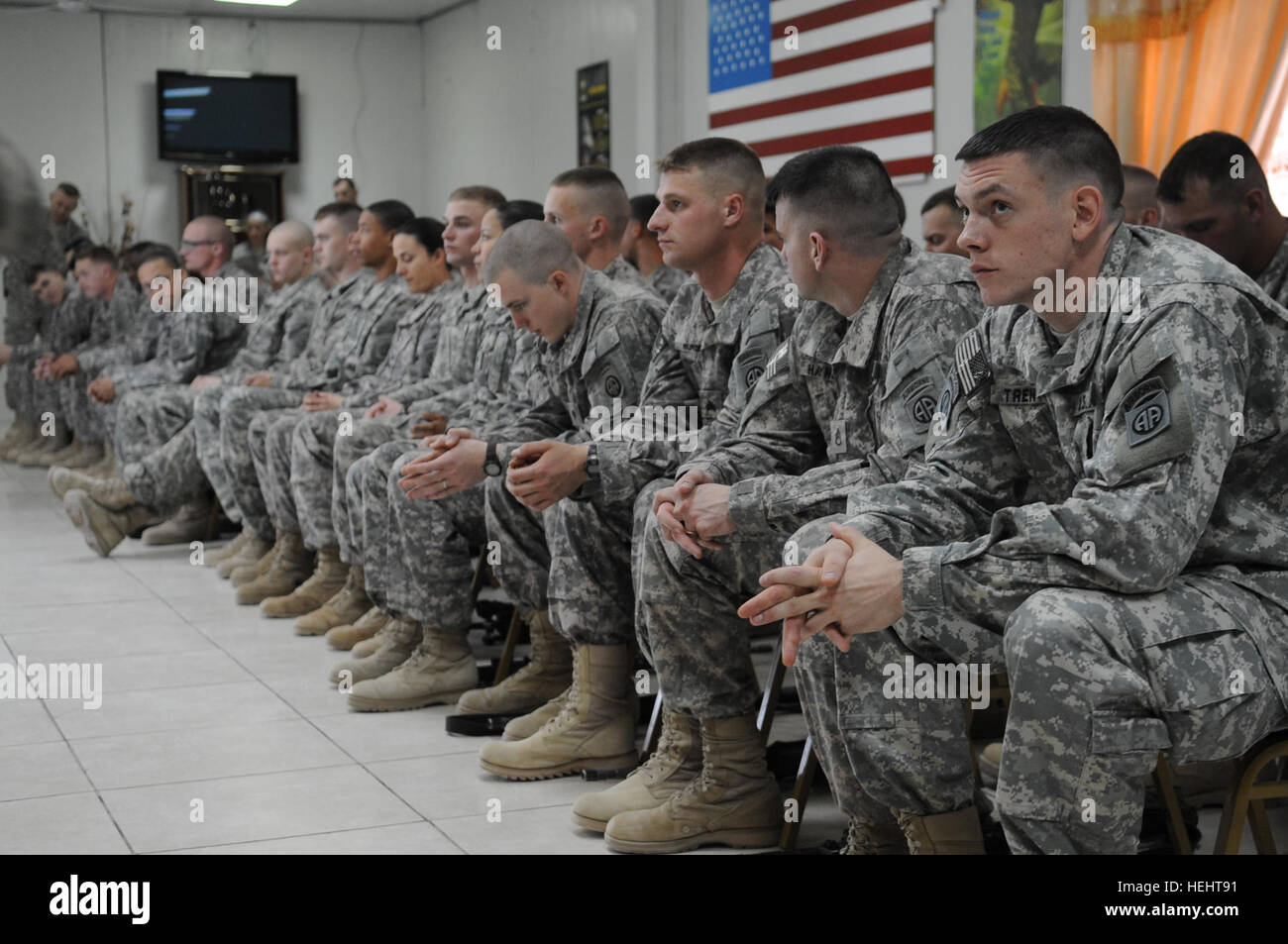 U.S. Soldiers of 3rd Brigade Combat Team, 82nd Airborne Division, wait ...