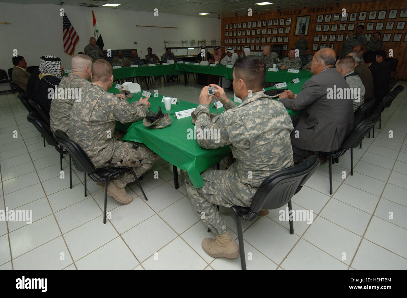 U. S. Army Soldiers from 4th Battalion, 64th Armored Regiment, 4th ...