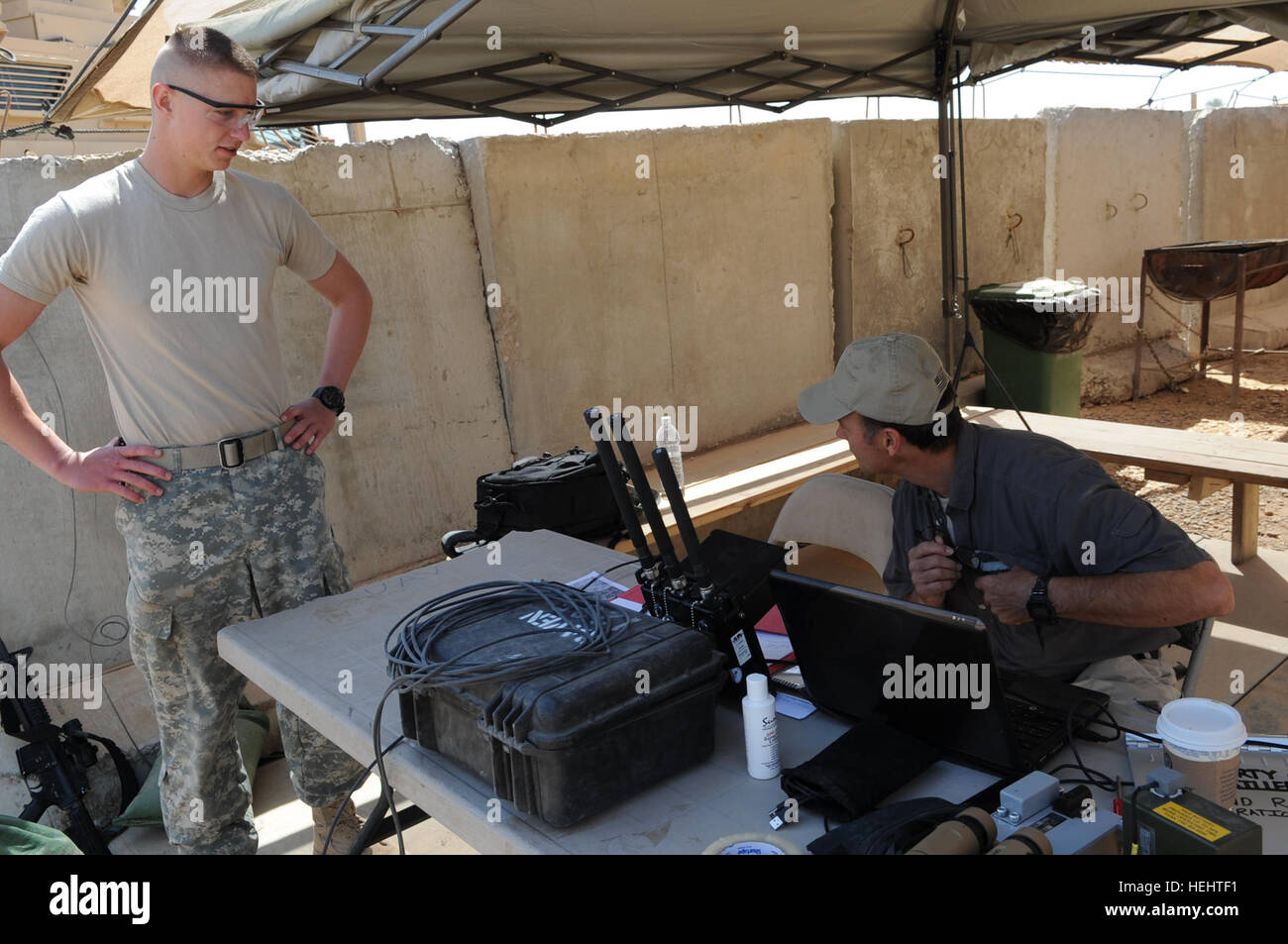 U.S. Soldiers and UAV integration teams operate Raven unmanned aerial ...