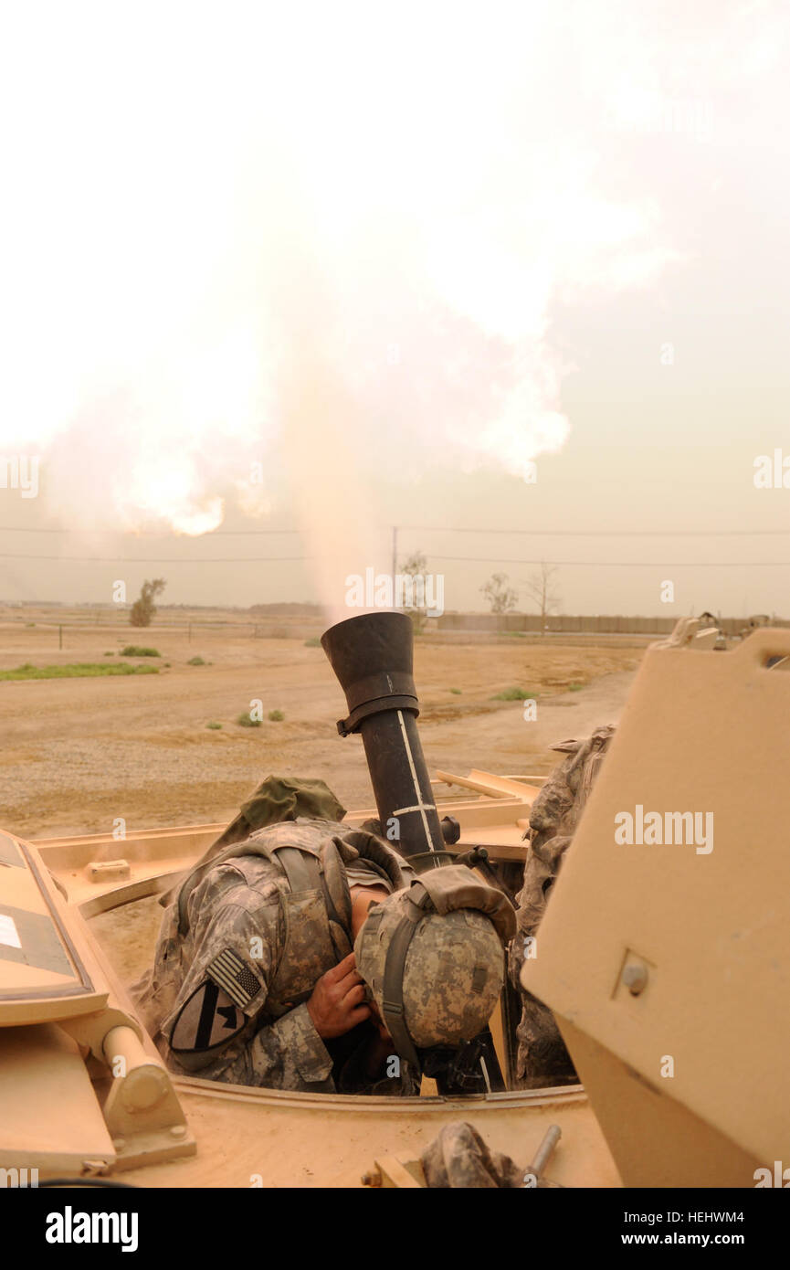 U.S. Soldiers from 1st Battalion, 5th Cavalry Regiment, 1st Brigade ...
