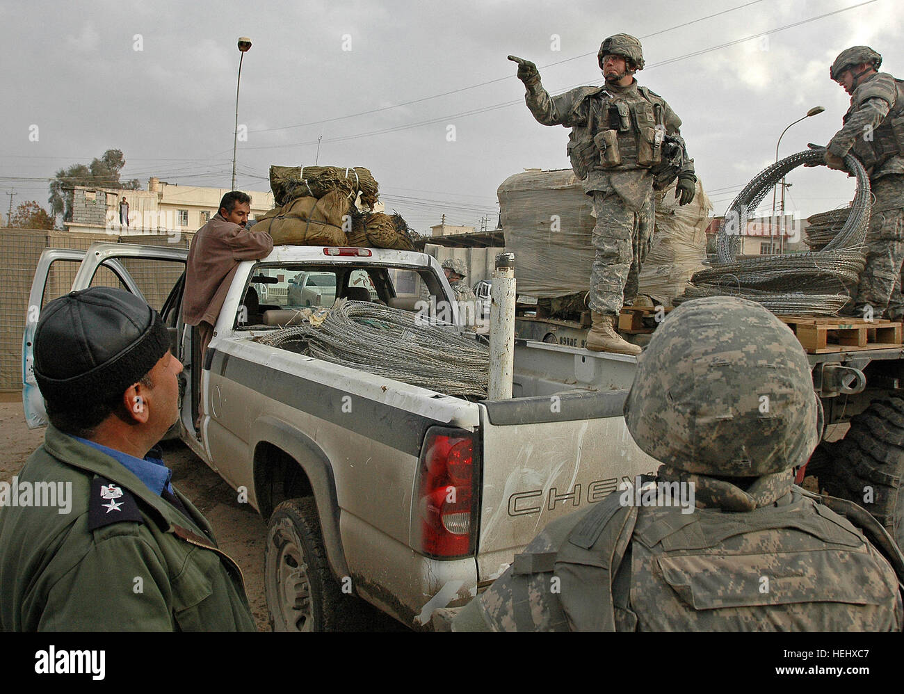 552nd military police company hi-res stock photography and images - Alamy