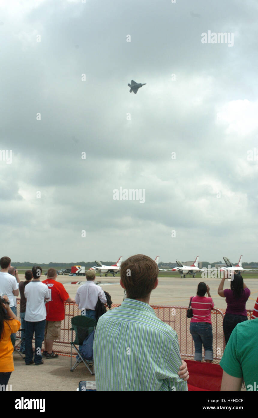 316th wing hi-res stock photography and images - Alamy