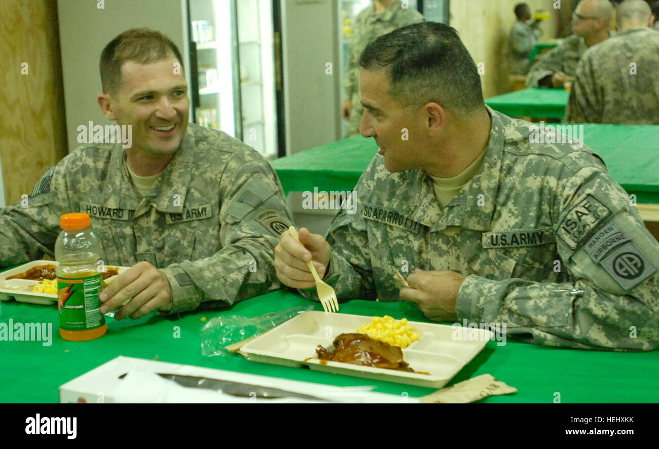 Maj. Gen. Scararrotti, commander of the 82nd Airborne Division, speaks ...