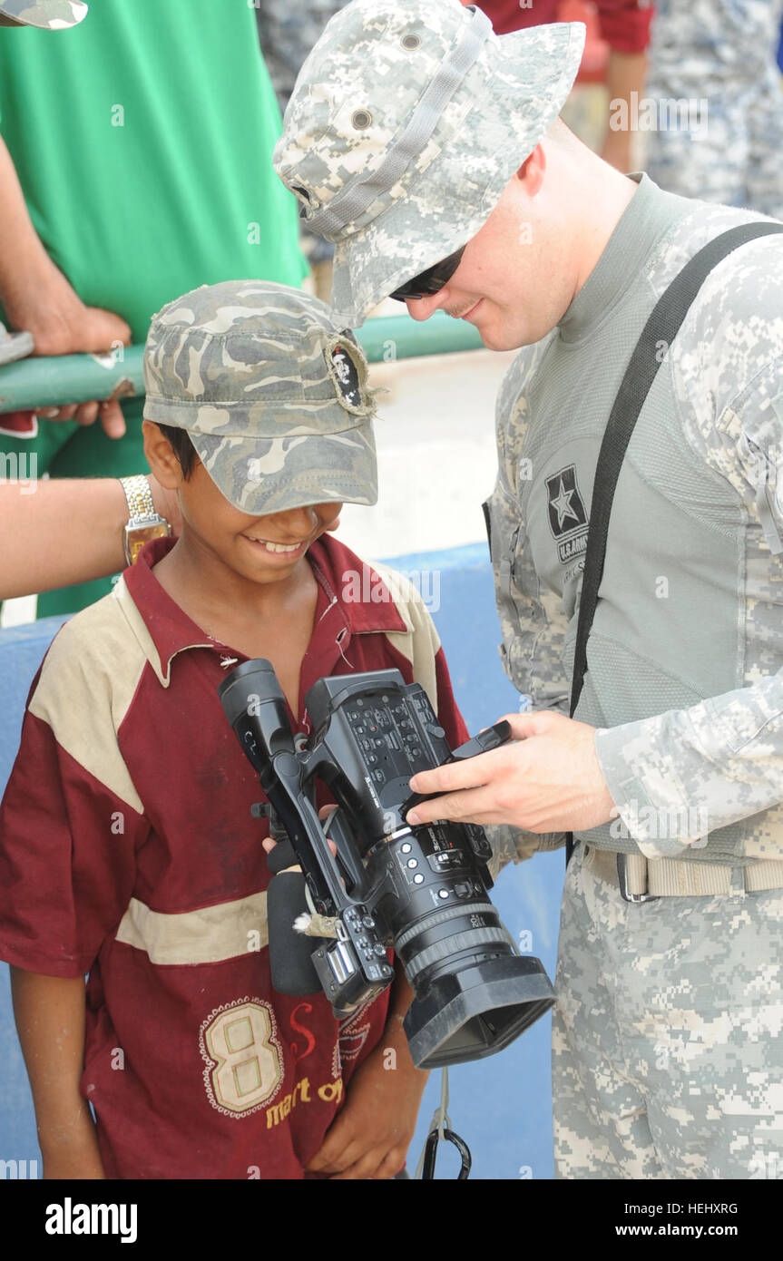 U s army spc joshua lowery hi-res stock photography and images - Alamy