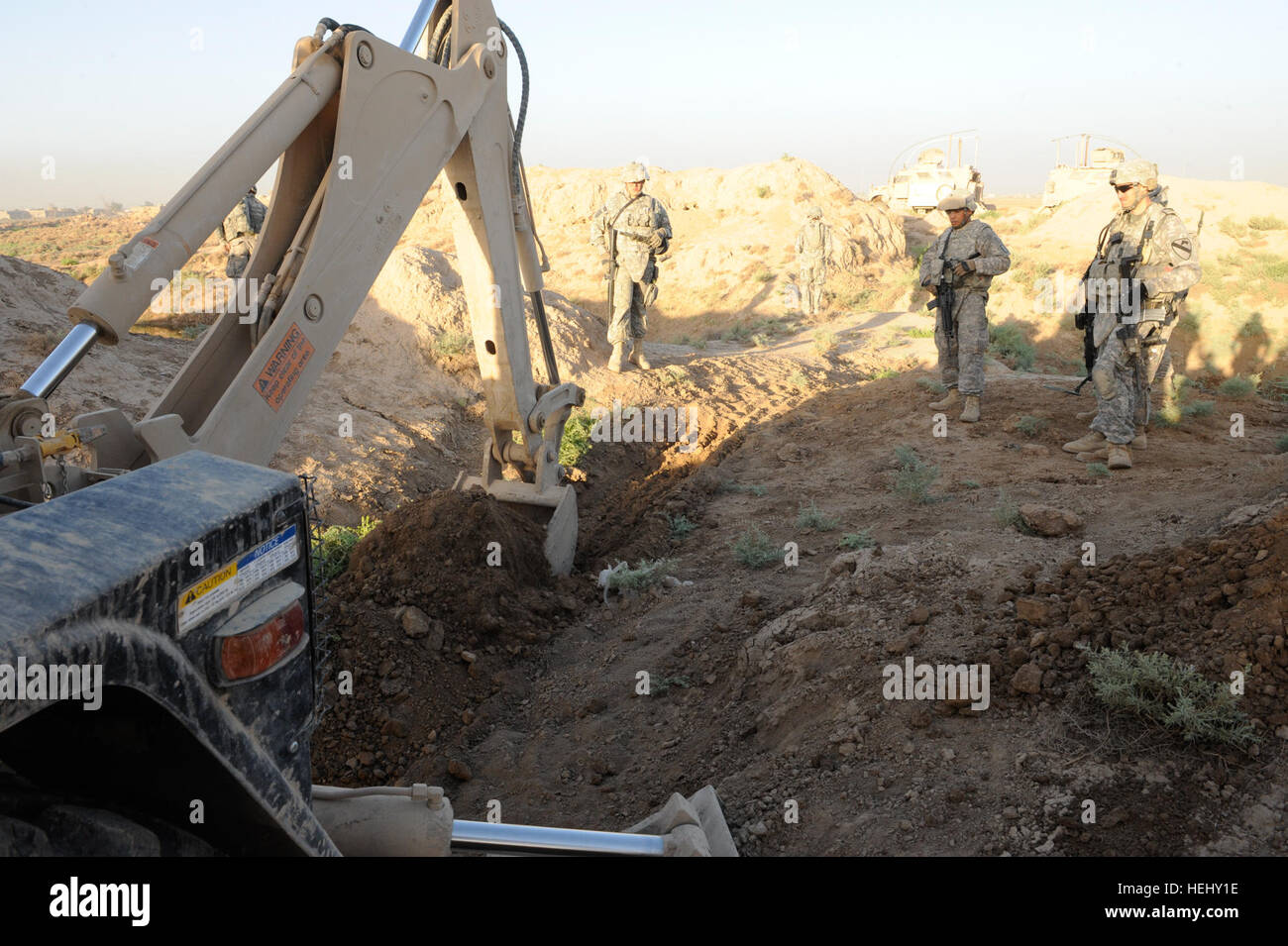 U.S. Soldiers from 2nd Battalion, 5th Cavalry Regiment, 1st Brigade ...
