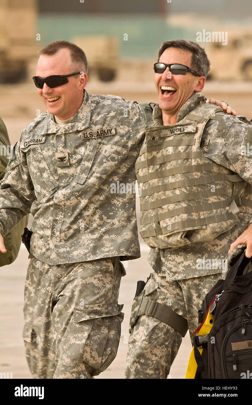 U s army commander visits hi-res stock photography and images - Alamy