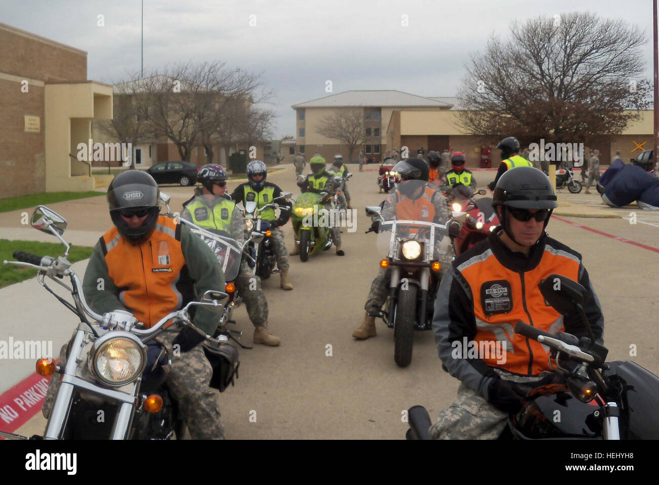 Fourteen soldiers from the ‘Steel Dragon’ 2nd Battalion, 82nd Field ...
