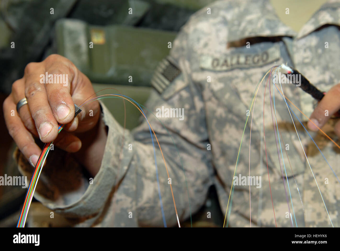 Splice cable hi-res stock photography and images - Alamy