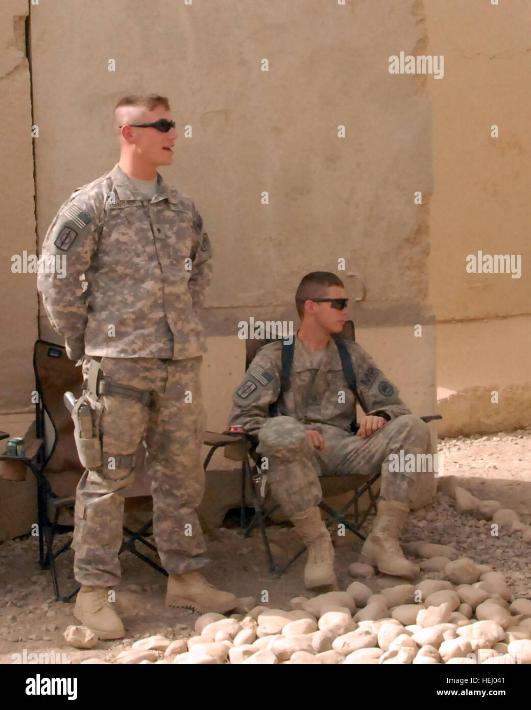 Spc. Jonathan Garner of Metairie, La., and Pfc. Brian Wallis of ...