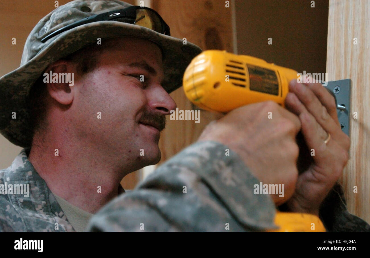 National guard combat engineer hi-res stock photography and images - Alamy
