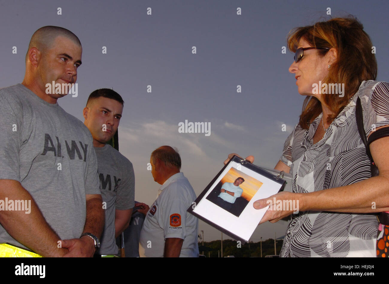 Delta burke 2001 hi-res stock photography and images - Alamy