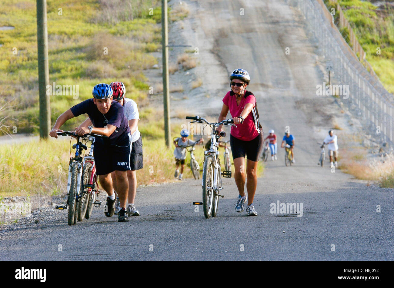 GUANTANAMO BAY, Cuba – Participants in a Marine Corps Security Force ...