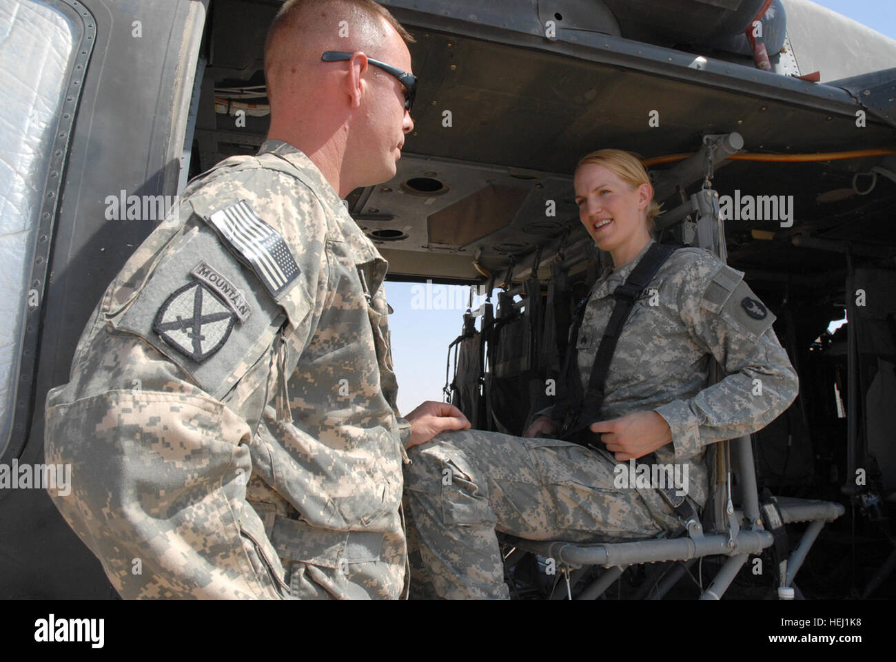 A Chief Warrant Officer and his sister, a U.S. Army Sergeant, reunite ...