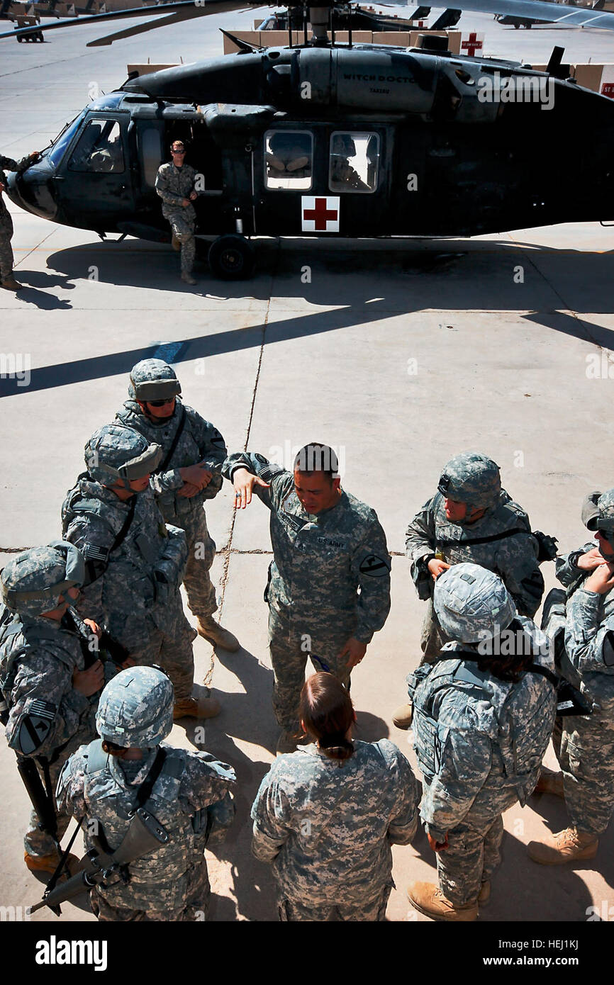 A UH-60 Black Hawk medevac helicopter crew chief from Company C, 2nd ...