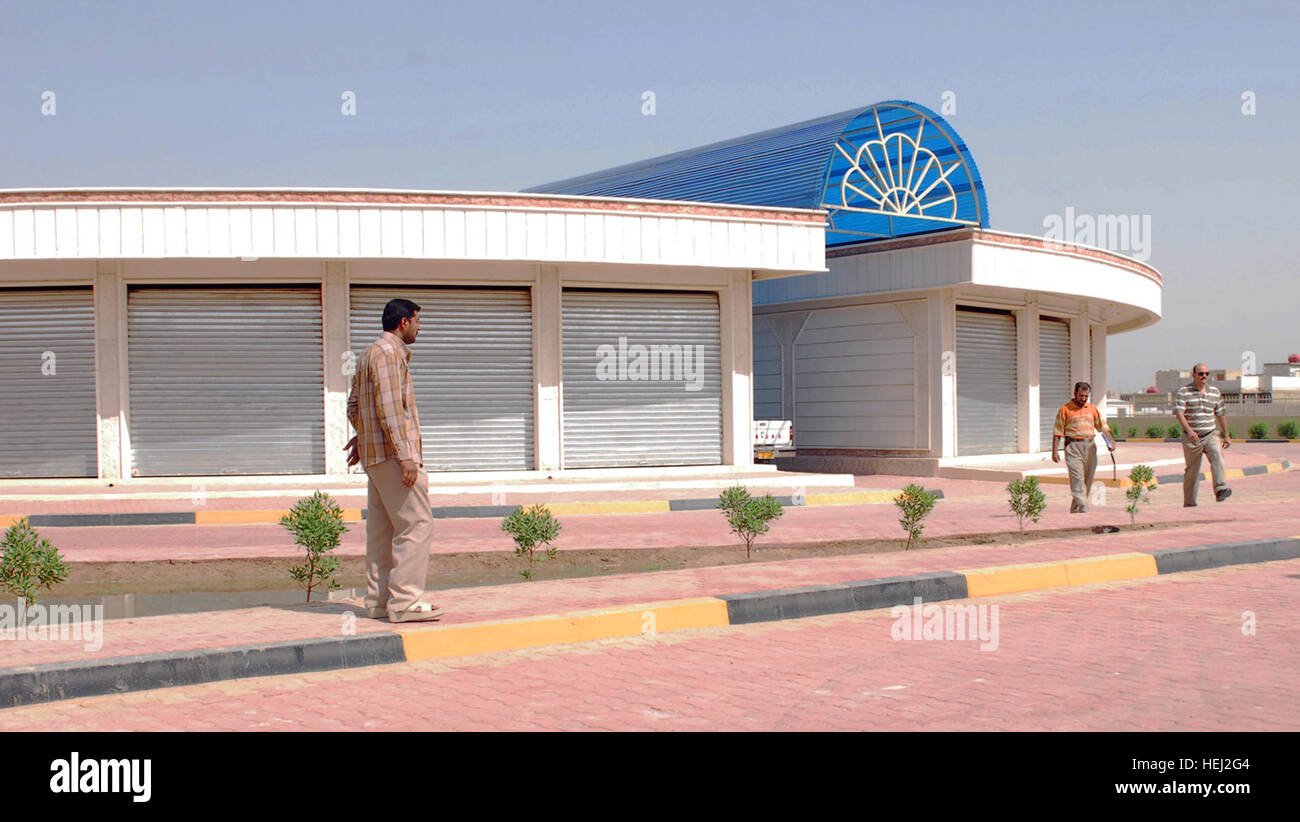 Basra iraq market hi-res stock photography and images - Alamy