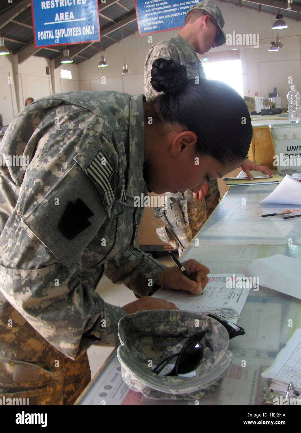 Deployment distribution support battalion hi-res stock photography and ...