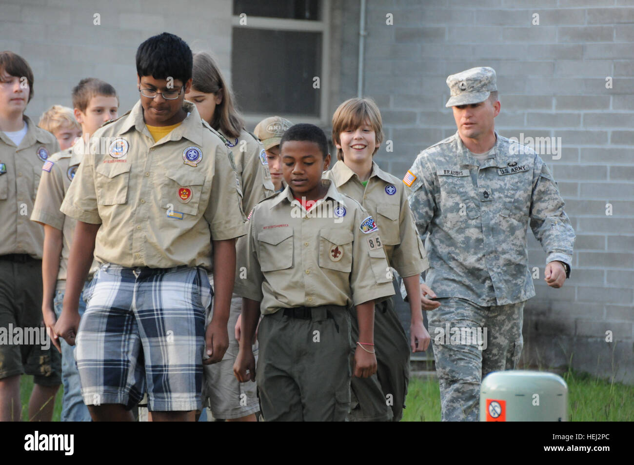 Sgt. 1st Class Robert Braudis, with 6th Squadron, 8th Cavalry Regiment ...