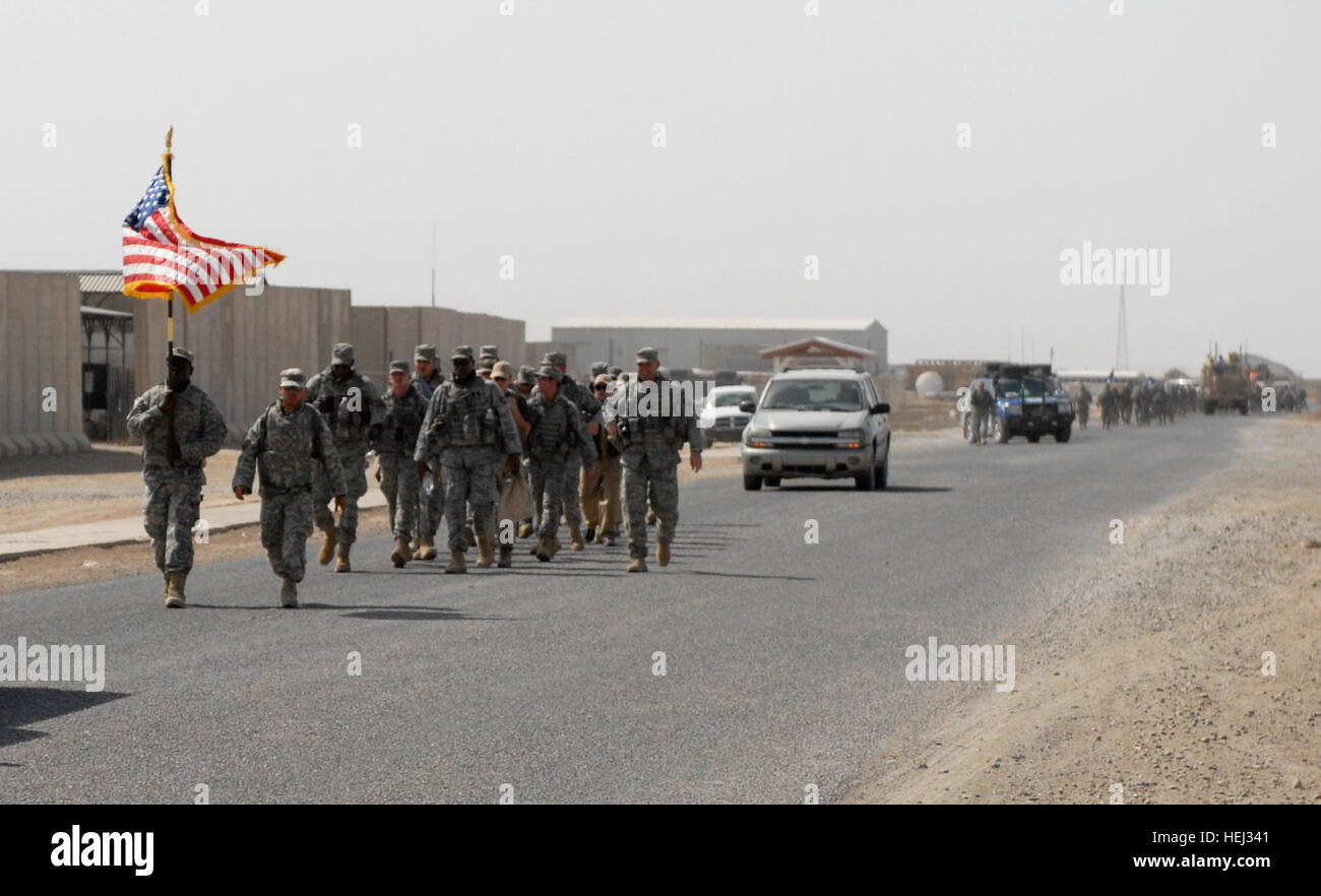 Battle rattle hi-res stock photography and images - Alamy