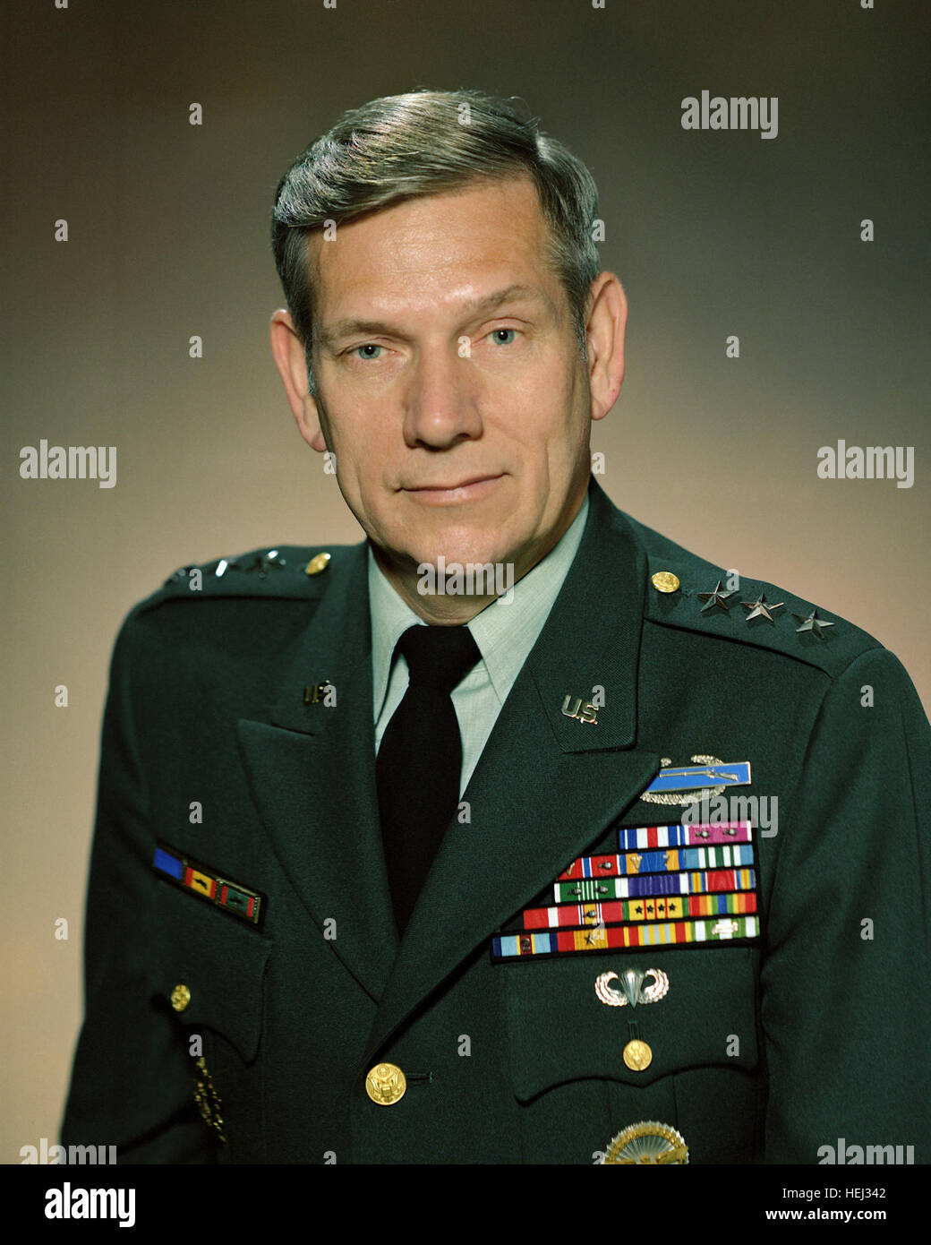 Portrait of a U.S. Army Lieutenant General in uniform, representing ...