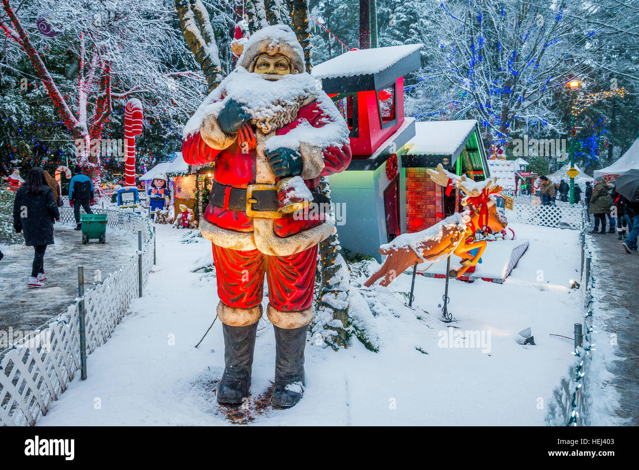 Stanley park vancouver christmas hi-res stock photography and images ...
