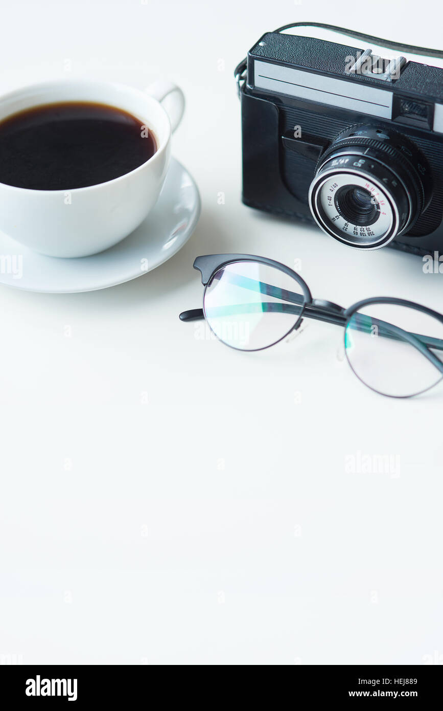 Desk essentials hi-res stock photography and images - Alamy