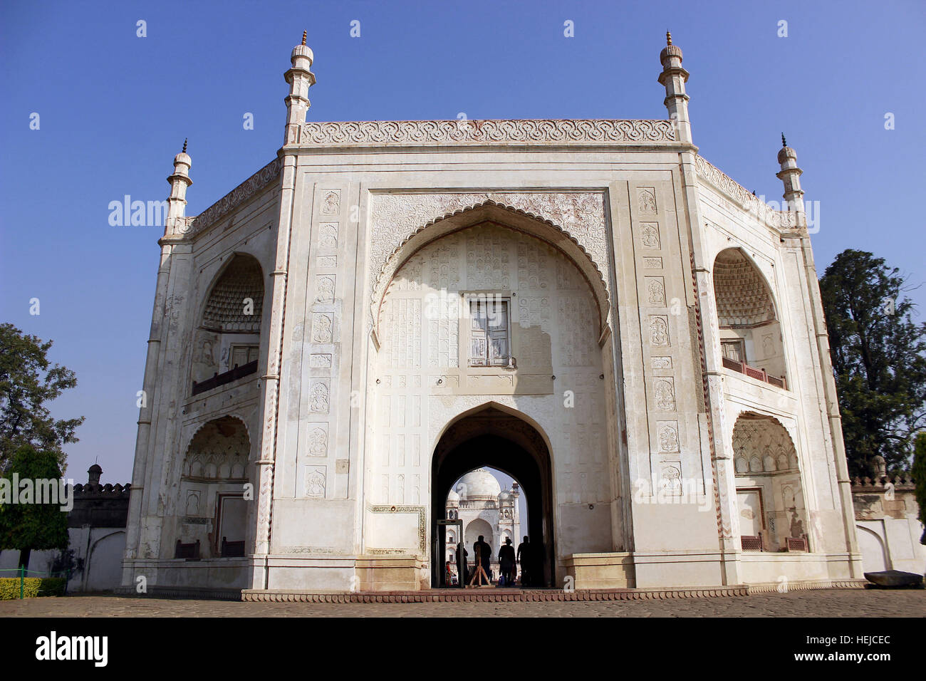 Entrance of Bibi-Ka-Maqbara, Aurangabad, Maharashtra, India Stock Photo ...