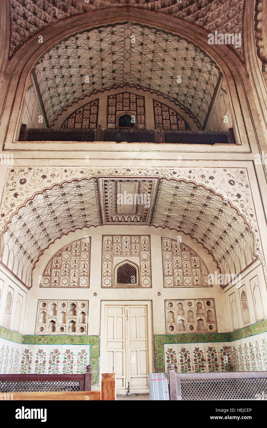 Decorated ceiling carvings, Baradari, The Bibi-Ka-Maqbara. Aurangabad ...