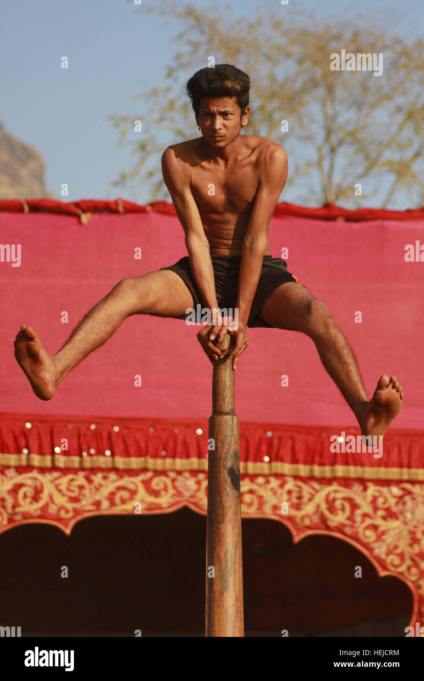 Mallakhamb hi-res stock photography and images - Alamy