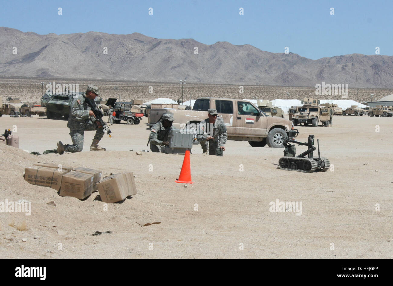 Talon robot hi-res stock photography and images - Alamy