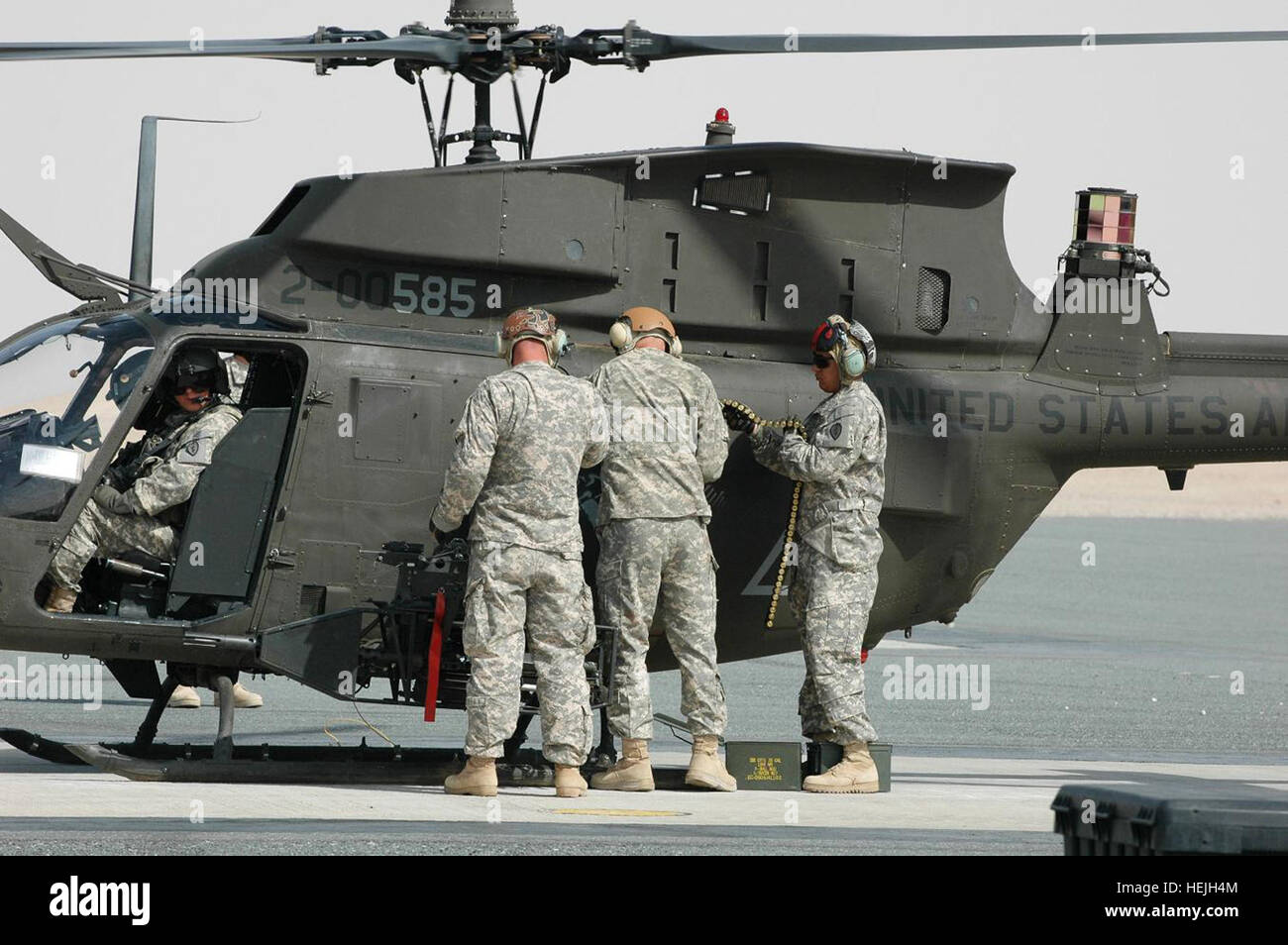US Army 52326 25th CAB touches down in Kuwait Stock Photo - Alamy